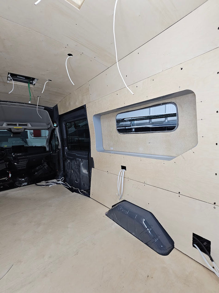 SPRINTER WALLS – Highland Vans